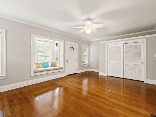 1056 1 Fontaine Road, Lexington, US, KY