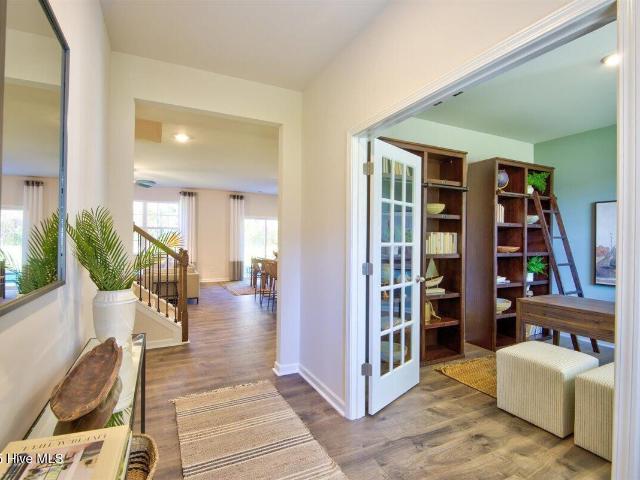 10573 Beard Way
