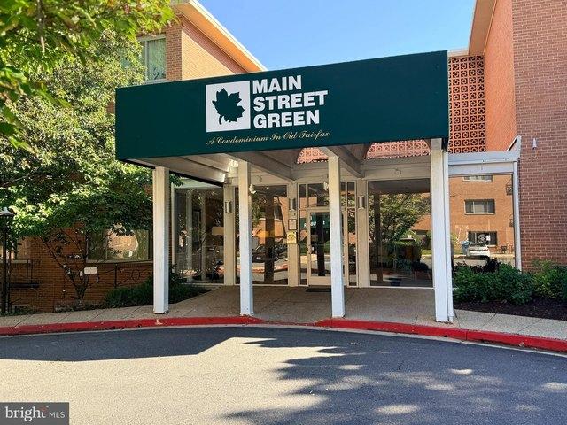 10570 Main St Apt 302, Fairfax, VA 22030