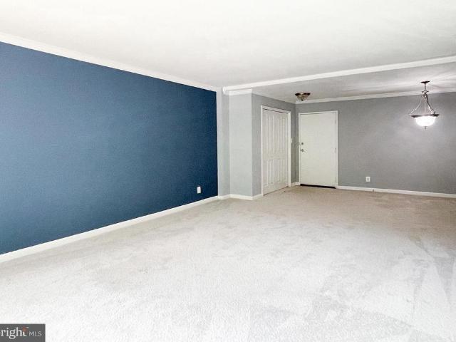 10570 Main Street # 404