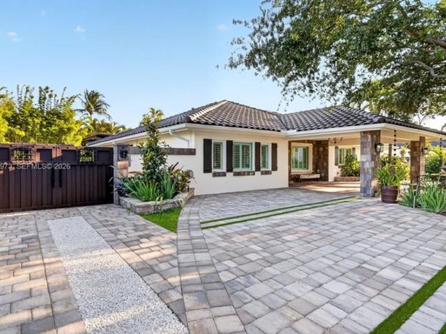 10570 SW 56th Ter, Miami, FL 33173