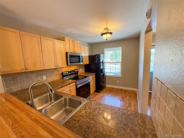 10577 W Maplewood Drive # B