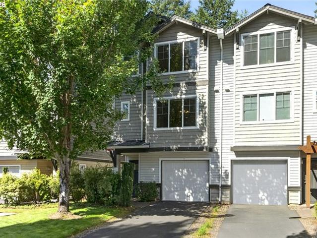 10579 NE Cedar Falls Loop, Hillsboro, OR 97006