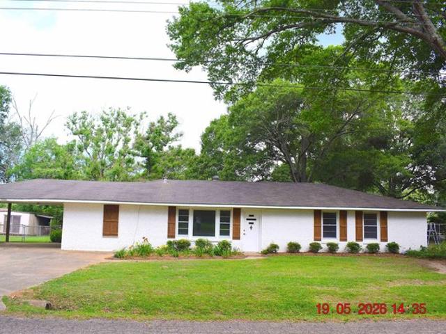 10579 Stephenson Dr, Bastrop, LA 71220