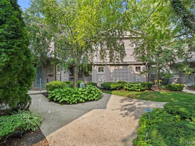 1057 N Old Woodward Avenue