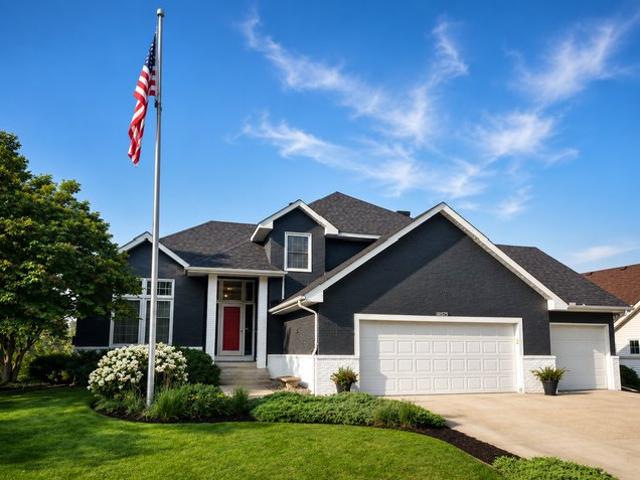 1057 nd Ave N, Plymouth, MN 55442