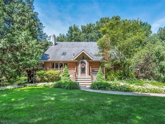 1057 Congress Lake Rd, Mogadore, OH 44260