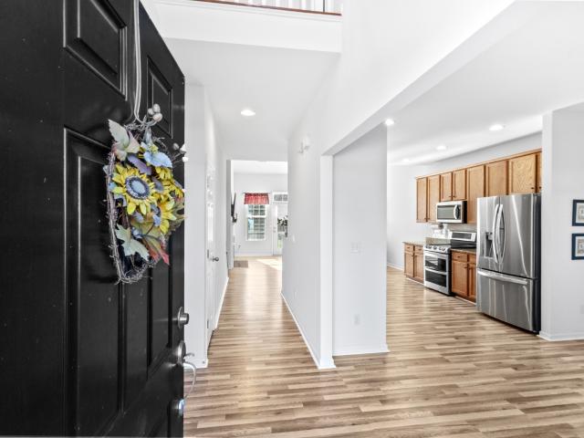 1057 Countess Ln