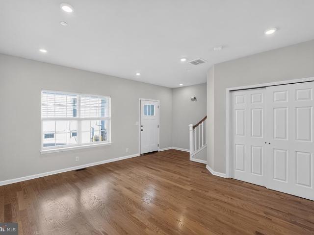 1057 Easton Road # B
