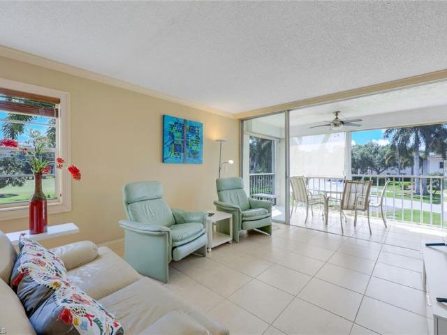 1057 Forest Lakes Dr, Unit 209, Naples, FL 34105 | MLS #226008