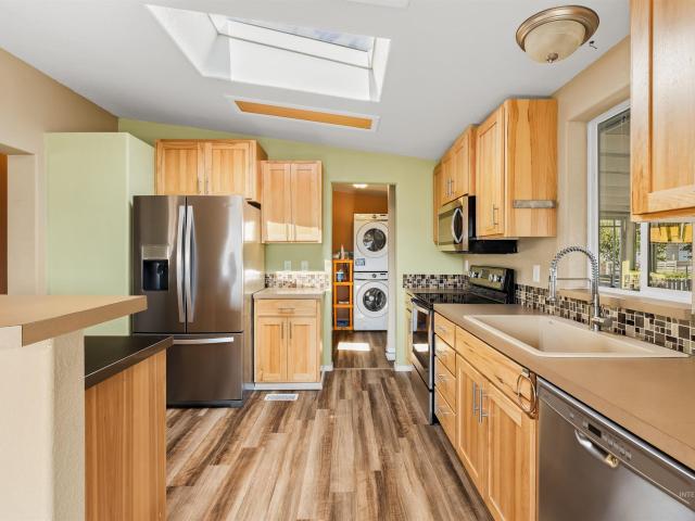 1057 Redhawk Dr