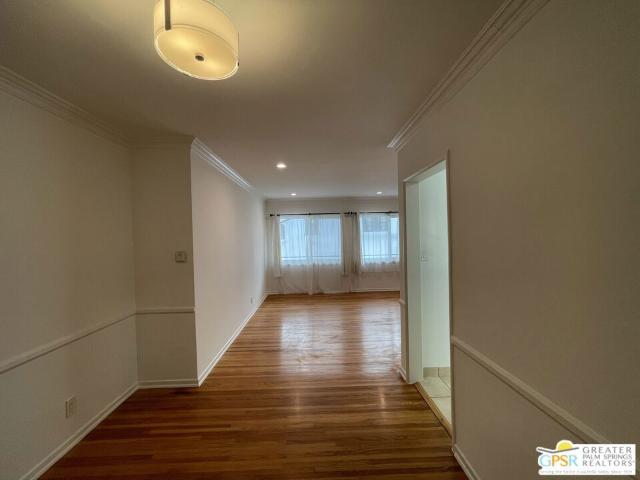 1057 S Genesee Avenue 1/2