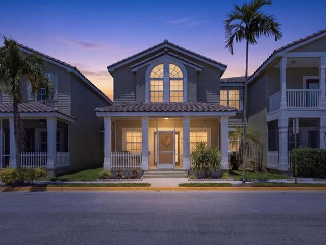 10581 NW 56th Pl, Coral Springs, FL 33076