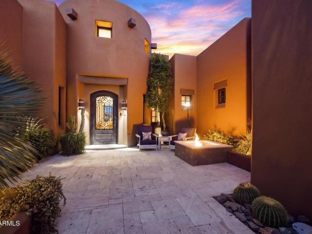 10585 e crescent moon drive # 4