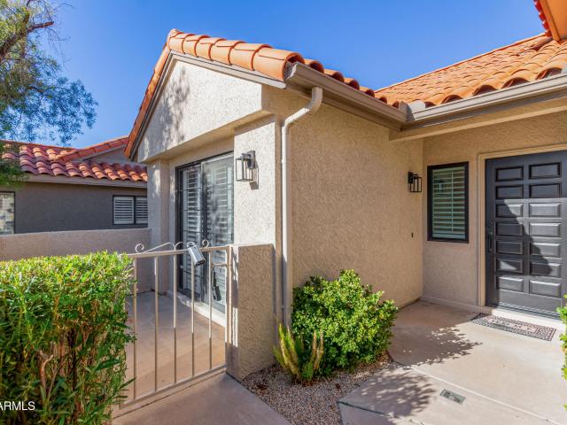 10586 E Cinnabar Avenue