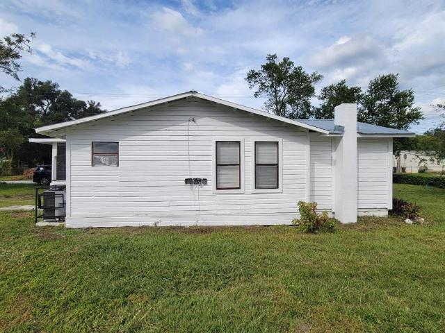 1058 N Davis Ave, Lakeland, FL 33805 | MLS #TB8315 | Compass