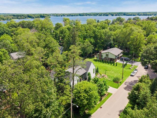 1058 E Circle Drive