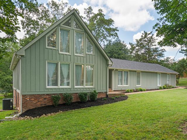 1058 Greenwood Ct