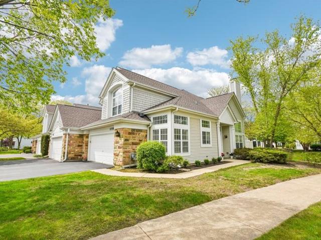 1058 Providence Ln, Buffalo Grove, IL 60089