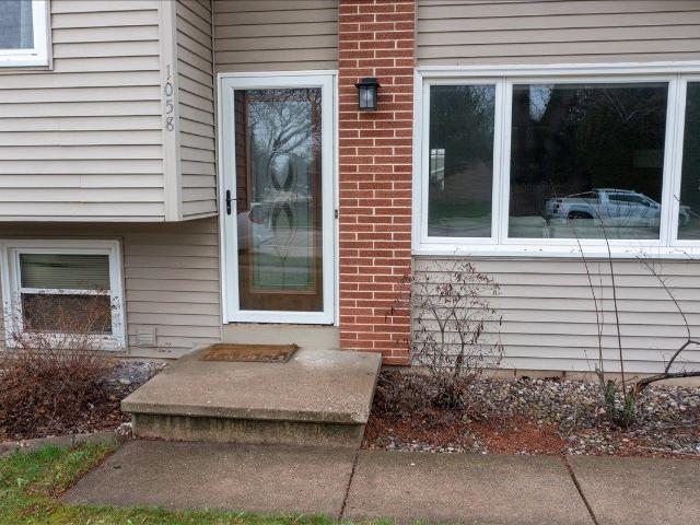 1058 Tullar Rd, Neenah, WI 54956 | MLS #50323 | Compass