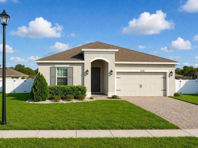 1058 Wanderer Dr, Deltona, FL 32738