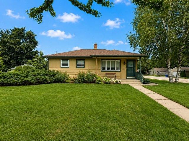 1058 7th Ave, Grafton, WI 53024