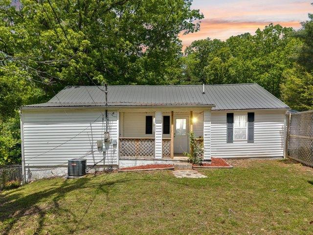 10591 State Highway 504, Olive Hill, KY 41164