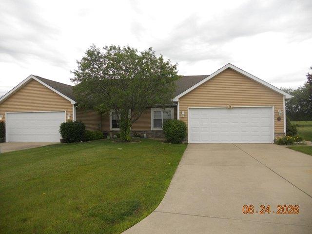 10597 Maine Dr, Crown Point, IN 46307