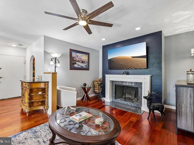 10594 Twin Rivers Rd Apt D2, Columbia, MD 21044