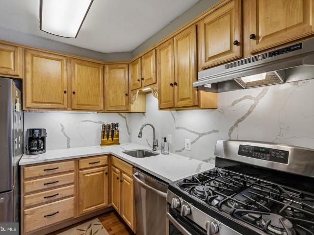 10594 Twin Rivers Road # D 2