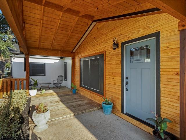 10595 Northlake Circle