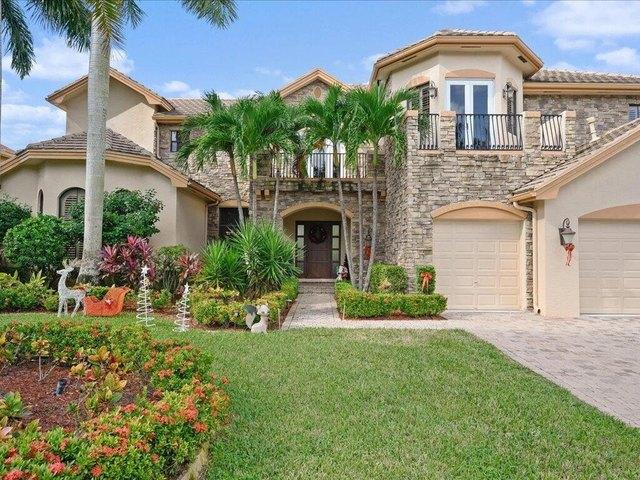 10596 Versailles Blvd, Wellington, FL 33449