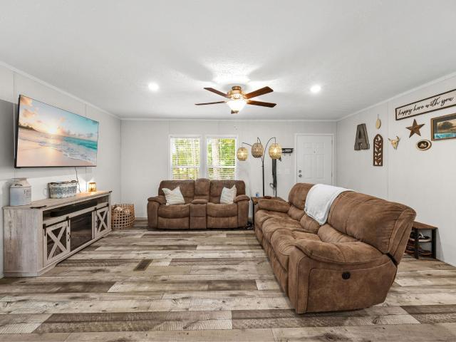 1059 Arnold Road