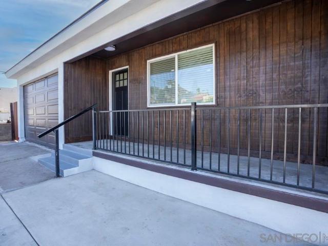 1059 Greenfield Dr