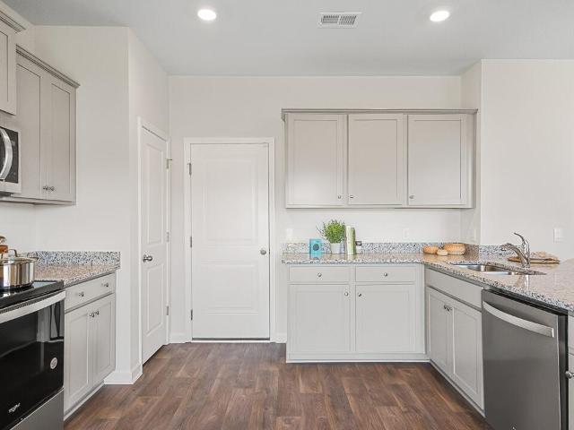 1059 Laurel Oaks Drive