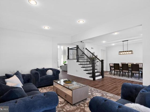 1059 Smyth Lane