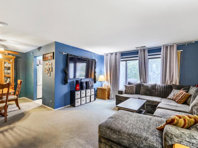 1059 Southbury Lane