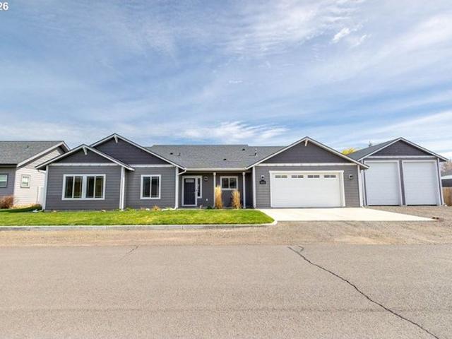 10503 I Ave, Island City, OR 97850