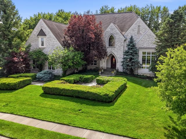 10500 Bishop Circle