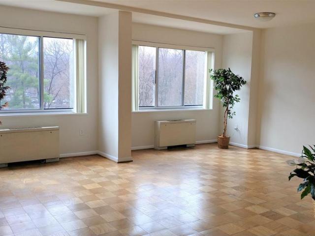 10500 Rockville Pike # 210