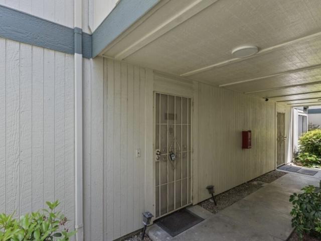10500 Sunland Blvd, Unit 4, Sunland, CA 91040 | MLS #25627