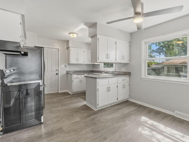 10501 W Silver Spring Dr