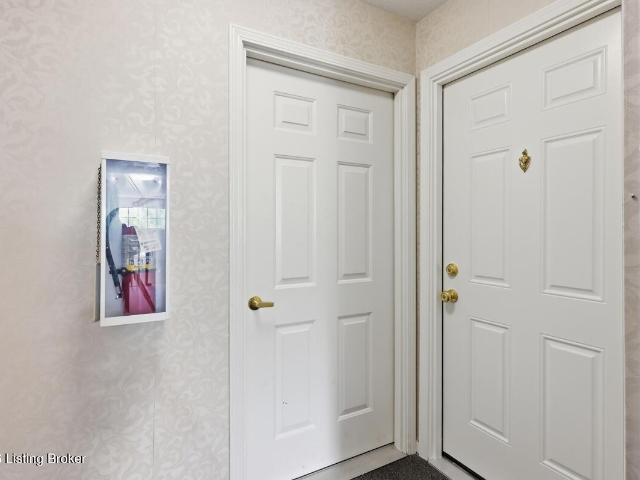 10501 McMeekin Ln 208