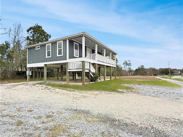 10501 Pin Oak Drive