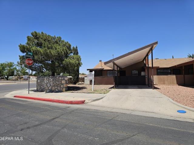 10501 Sisal Dr, El Paso, TX 79925