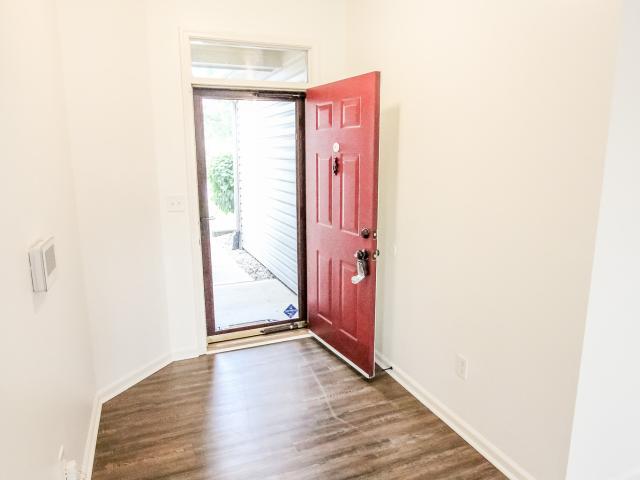 10502 Mallard Glen Court