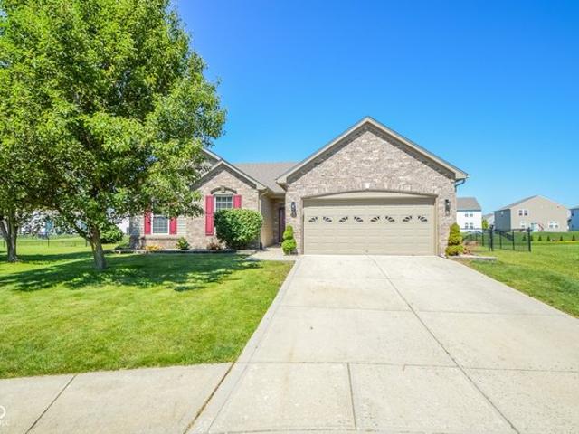 10502 Mallard Glen Ct, Indianapolis, IN 46239