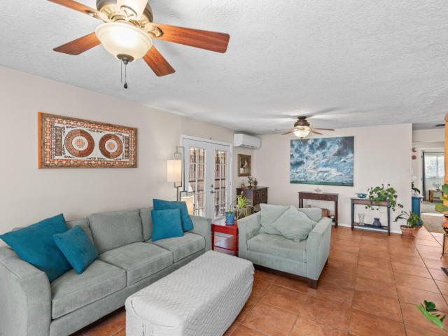 10502 Snowheights Boulevard NE