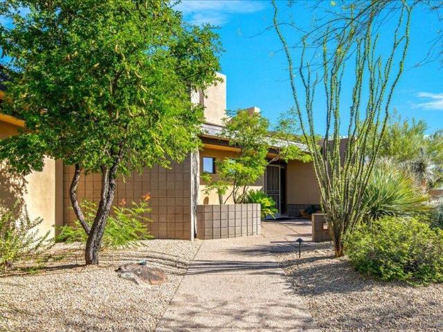 10507 E Fernwood Lane
