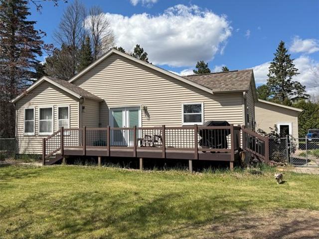 10507 N Hamblin St, Hayward, WI 54843